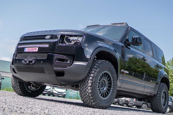New Defender Integration Kit Bumper with Vision-X XPL curved LED Light Bar