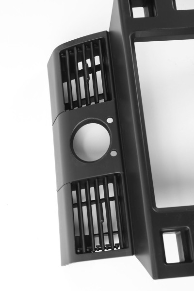 Double DIN panel for Defender TD4 - available here!
